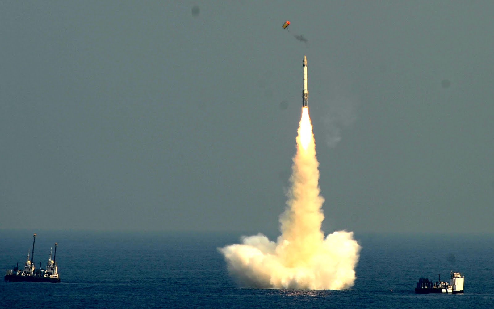 FIRST EVER PHOTOS: India's K-15 Subsurface Launched Missile Test - Livefist