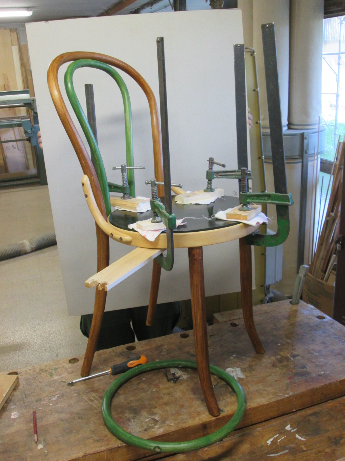 la tana del Truciolo: Sedia thonet rinnovata