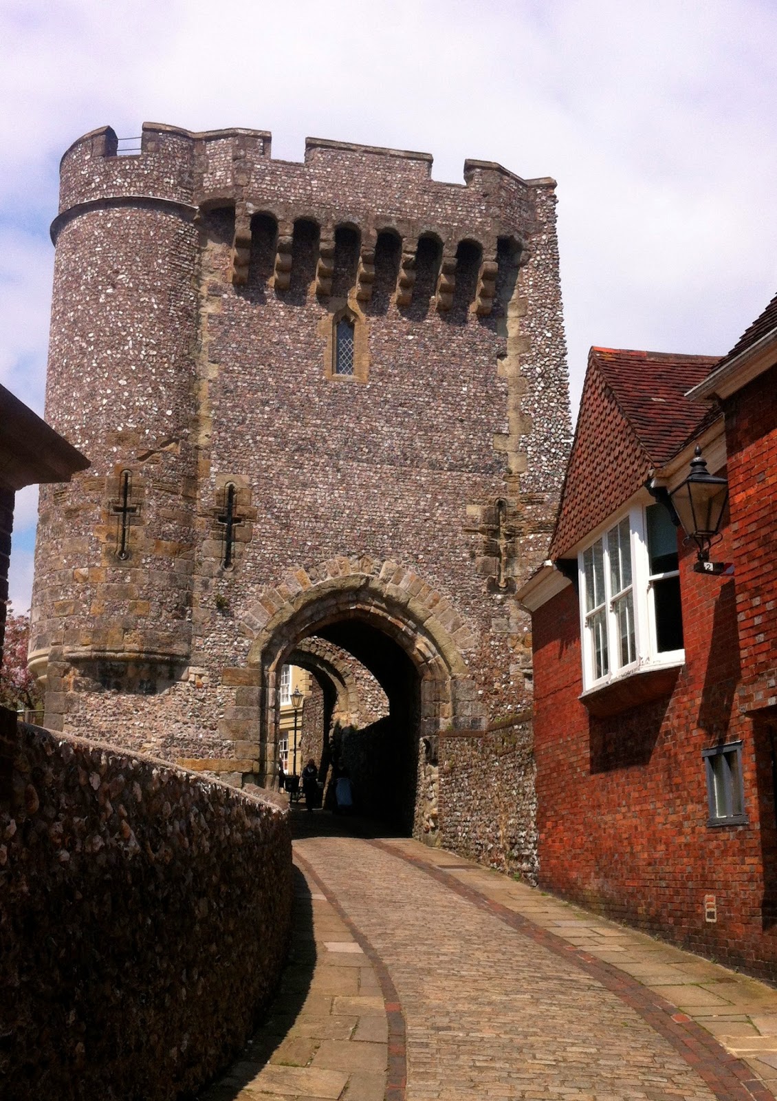 Brighton, Lewes and a couple of Castles | A Little Further North