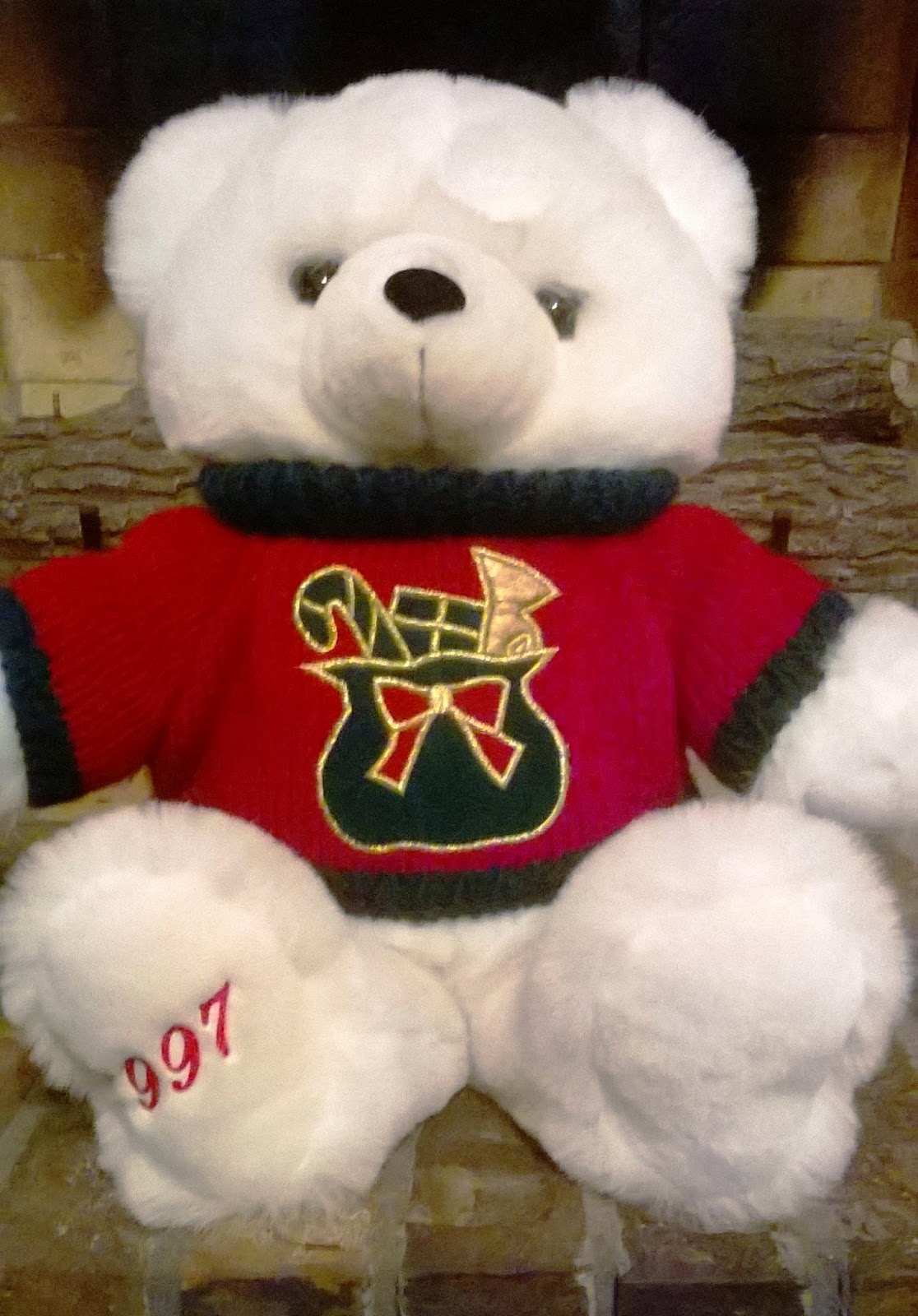 The Teddy Bear Shelter: CHRISTMAS TEDDY BEARS- Walmart Dan Dee ...