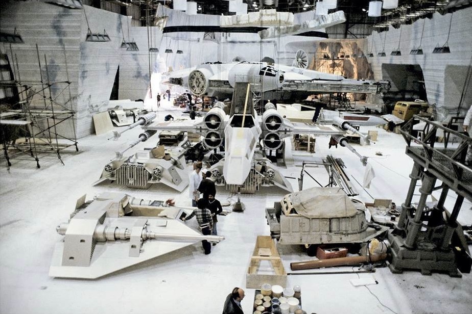 STAR WARS AFICIONADO WEBSITE: AN 'EMPIRE' AT 40: BUILDING THE REBEL BASE!