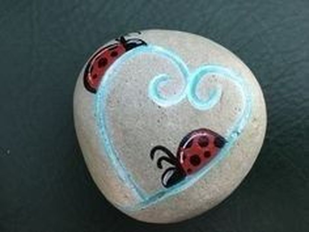 ️ 47 Top Painted DIY Rocks Creative Ideas To Decorate Your Home | ARA HOME