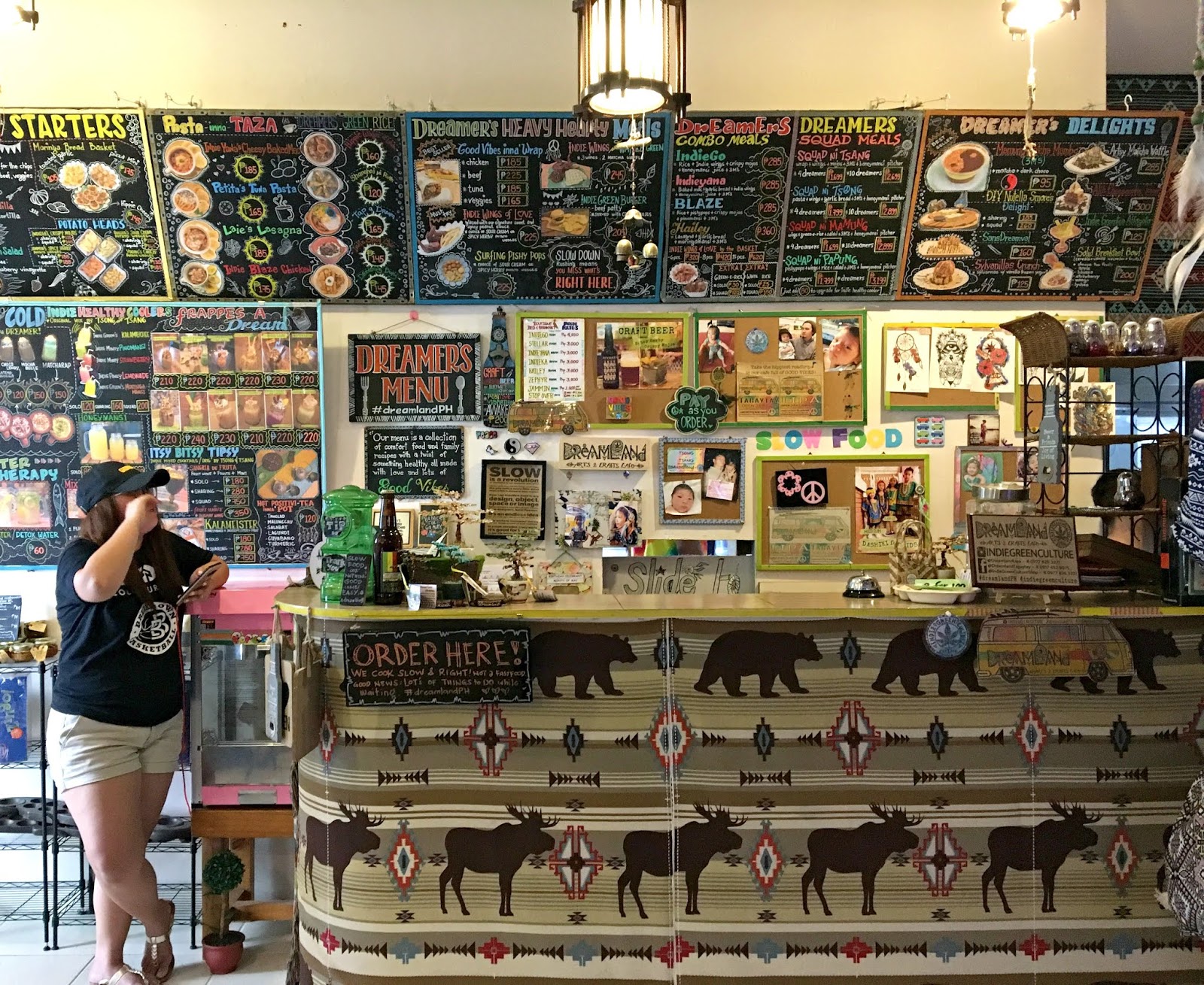 The Bandwagon Chic: A Must Visit Artsy Cafe in Tagaytay