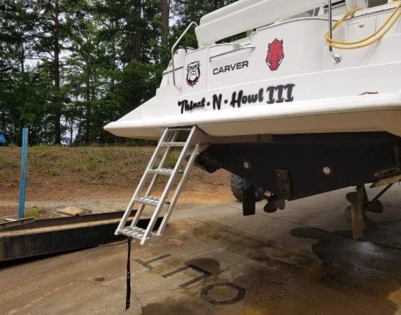 Benefits of the Under-Mount Swim Platform Ladder