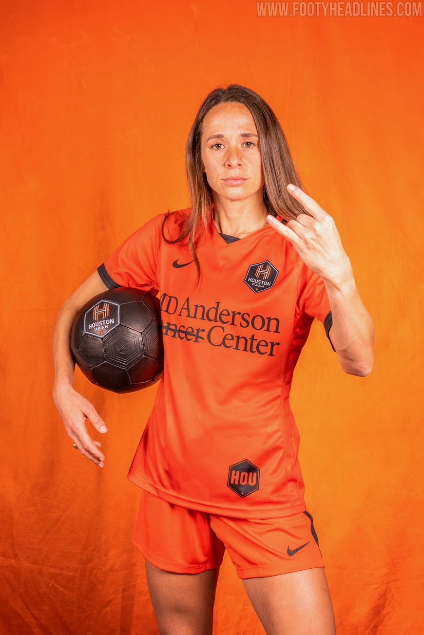 Houston Dash Releases 2021-22 Home Kit, Shows Off How A Nike MLS Kit ...