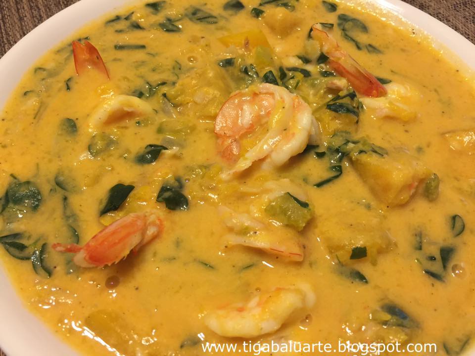 Ginataang Kalabasa with Shrimp and Malunggay Recipe