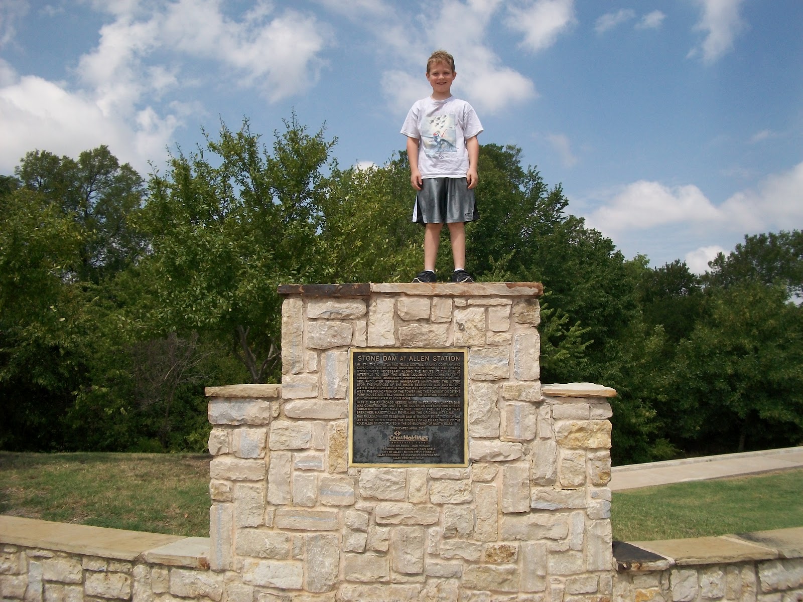 Bois d'arc Branches: Allen Station - Steam Engine Train Water Stop