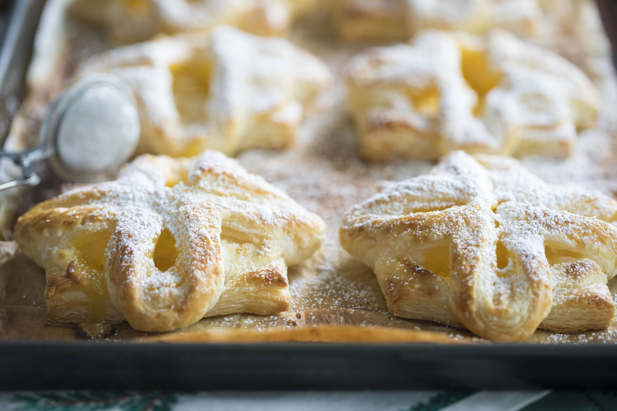 Kylee's Kitchen: Puff pastry snowflakes