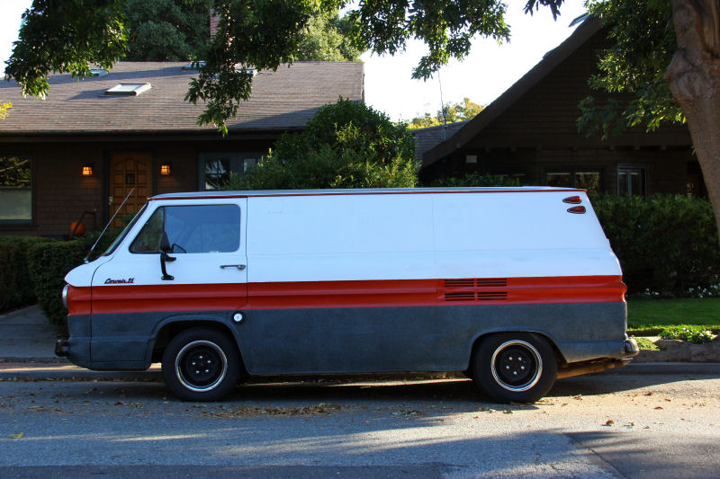 California Streets: Oakland Street Sighting - 1962 Chevrolet Corvair 95 ...