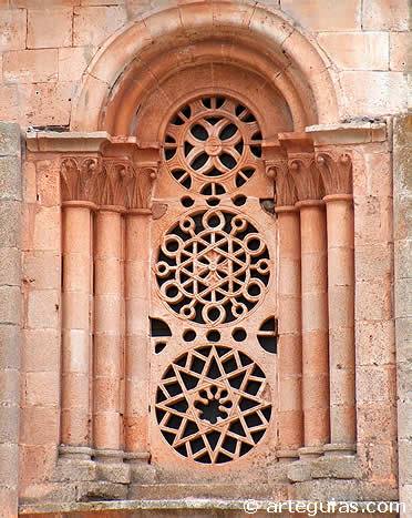 Baúl del Arte: LOS VANOS DURANTE LA EDAD MEDIA