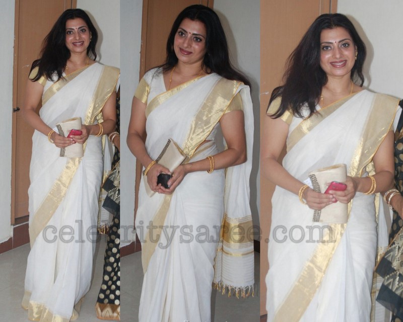 White Kerala Traditional Saree - Saree Blouse Patterns
