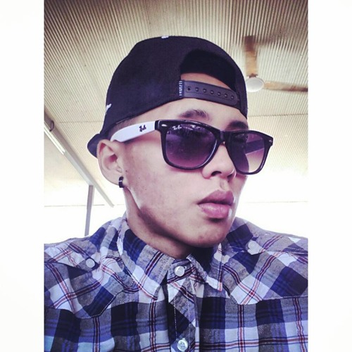 Lirik Lagu Generasi Genius Benzolo - RowanqoKent