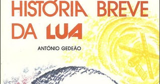 Intergalacticrobot: História Breve da Lua
