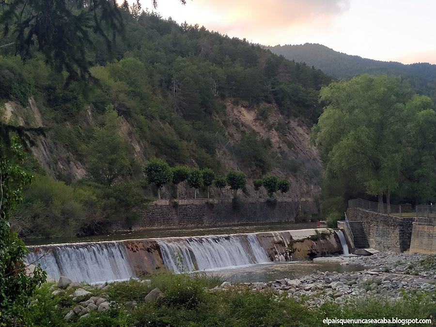El país que nunca se acaba: Roncal