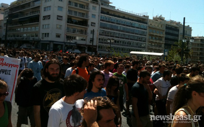 ΠΡΕΖΑ TV ©: ΔΕΙΤΕ ΦΩΤΟΓΡΑΦΙΕΣ ΑΠΟ ΤΗ ΣΥΓΚΕΝΤΡΩΣΗ ΚΑΙ ΤΗ ΠΟΡΕΙΑ ΤΩΝ ...