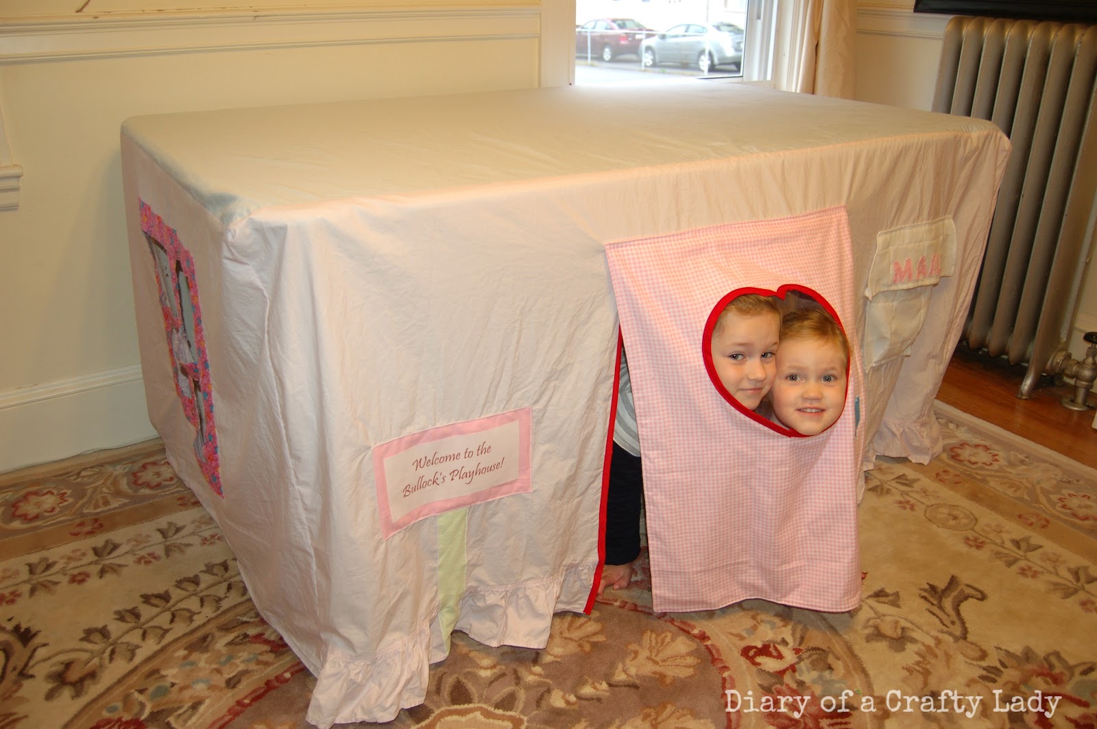 Diary of a Crafty Lady: Sheet Fort - Over the Table
