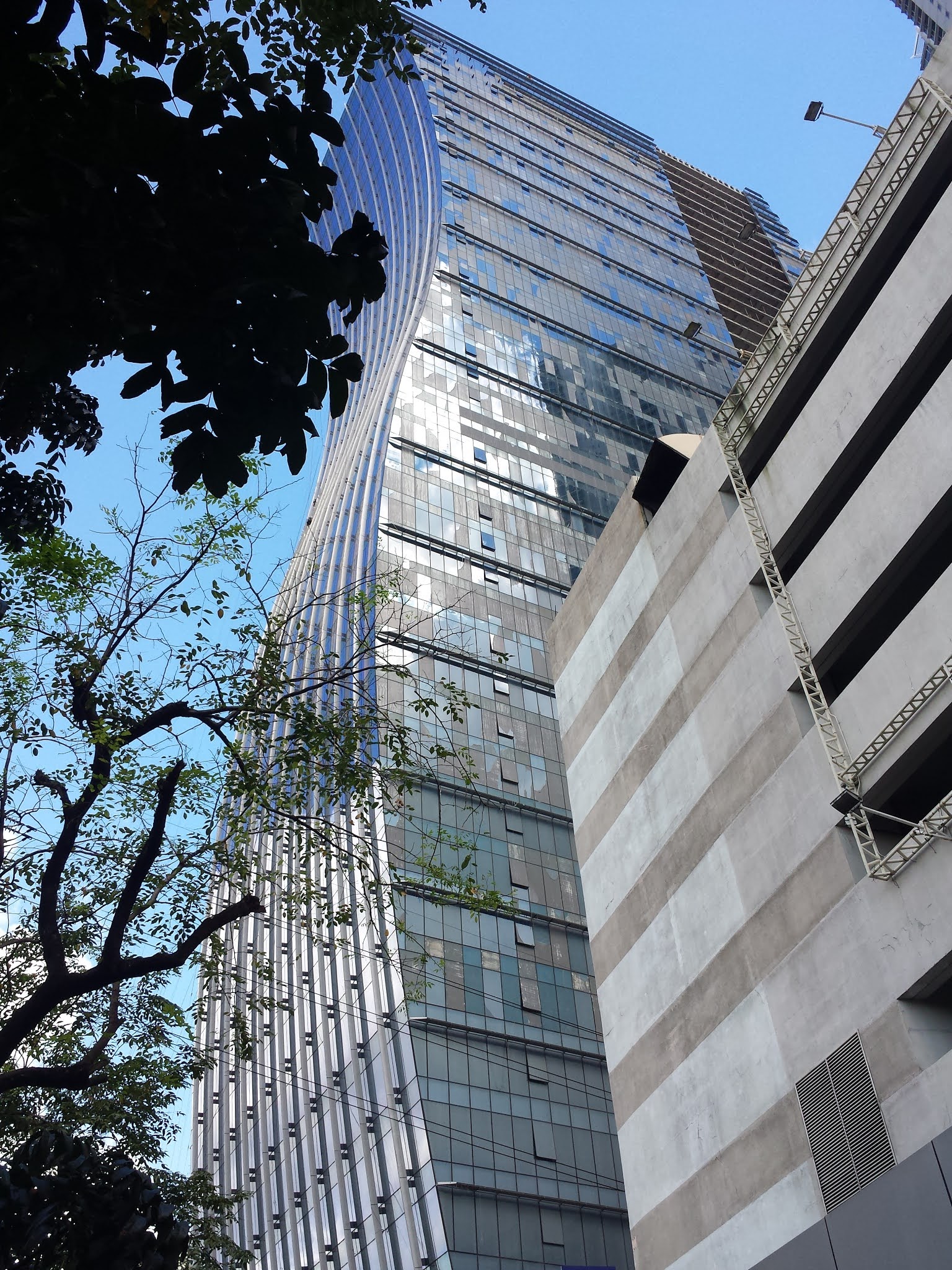 SM's S-shaped Building