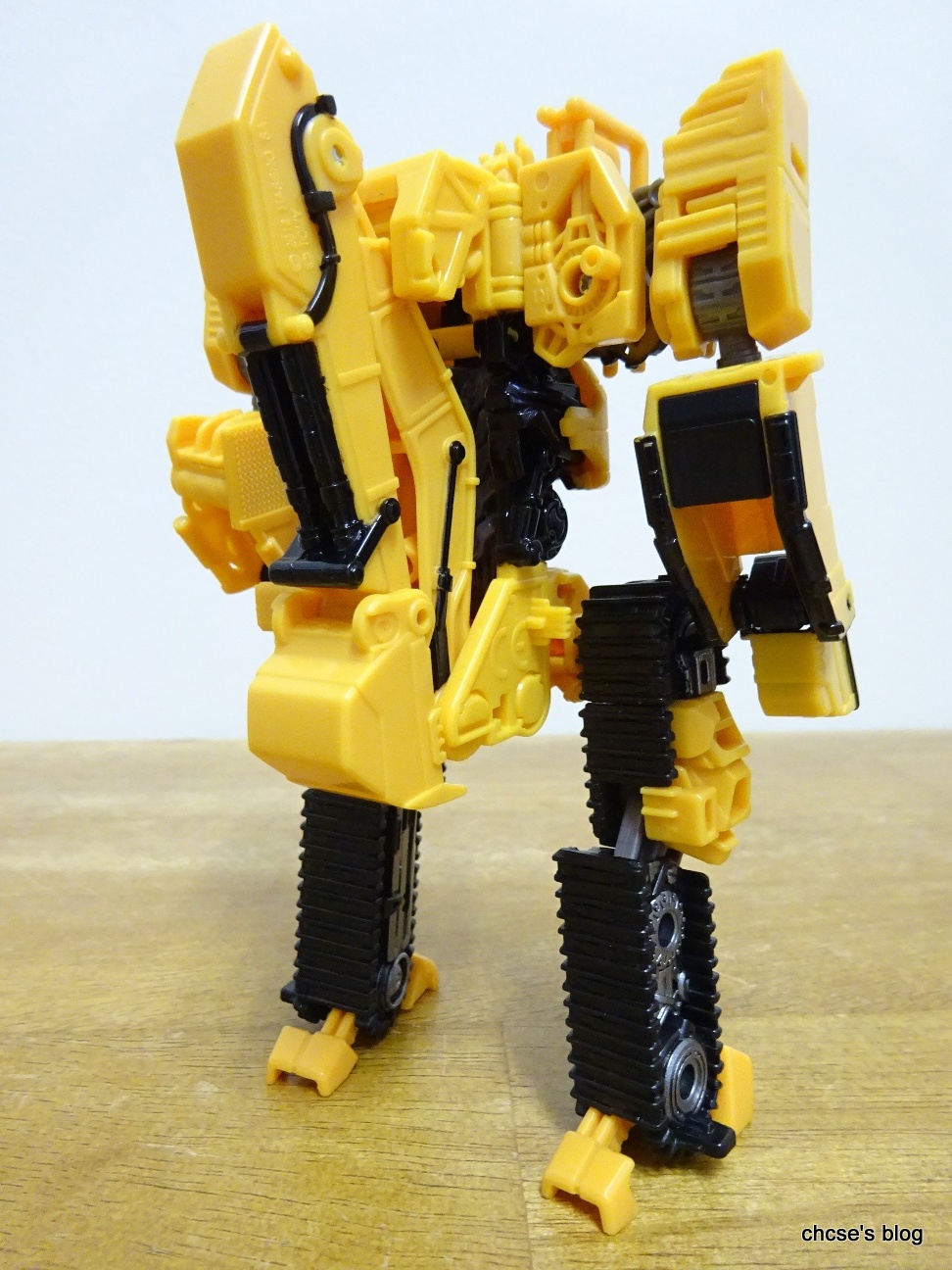 ChCse's blog: Toy Review: Transformers Generations Studio Series ...