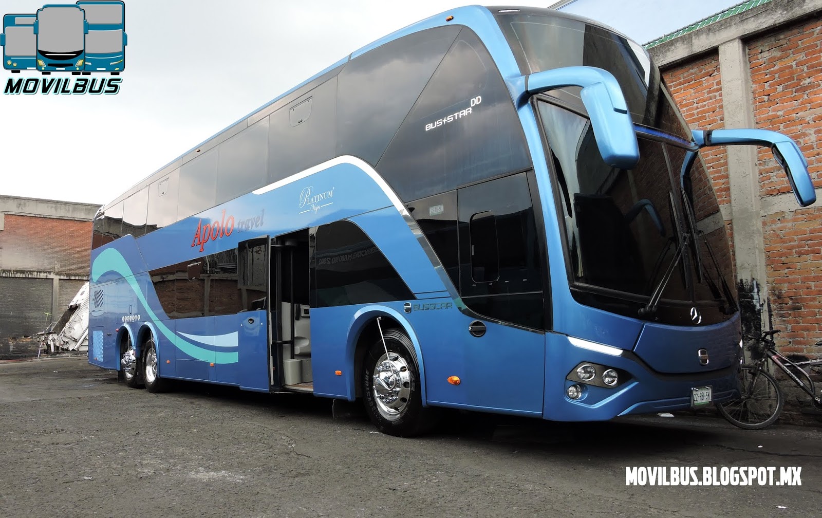 Busscar Busstar DDS1 de la línea de autobuses Apolo Travel