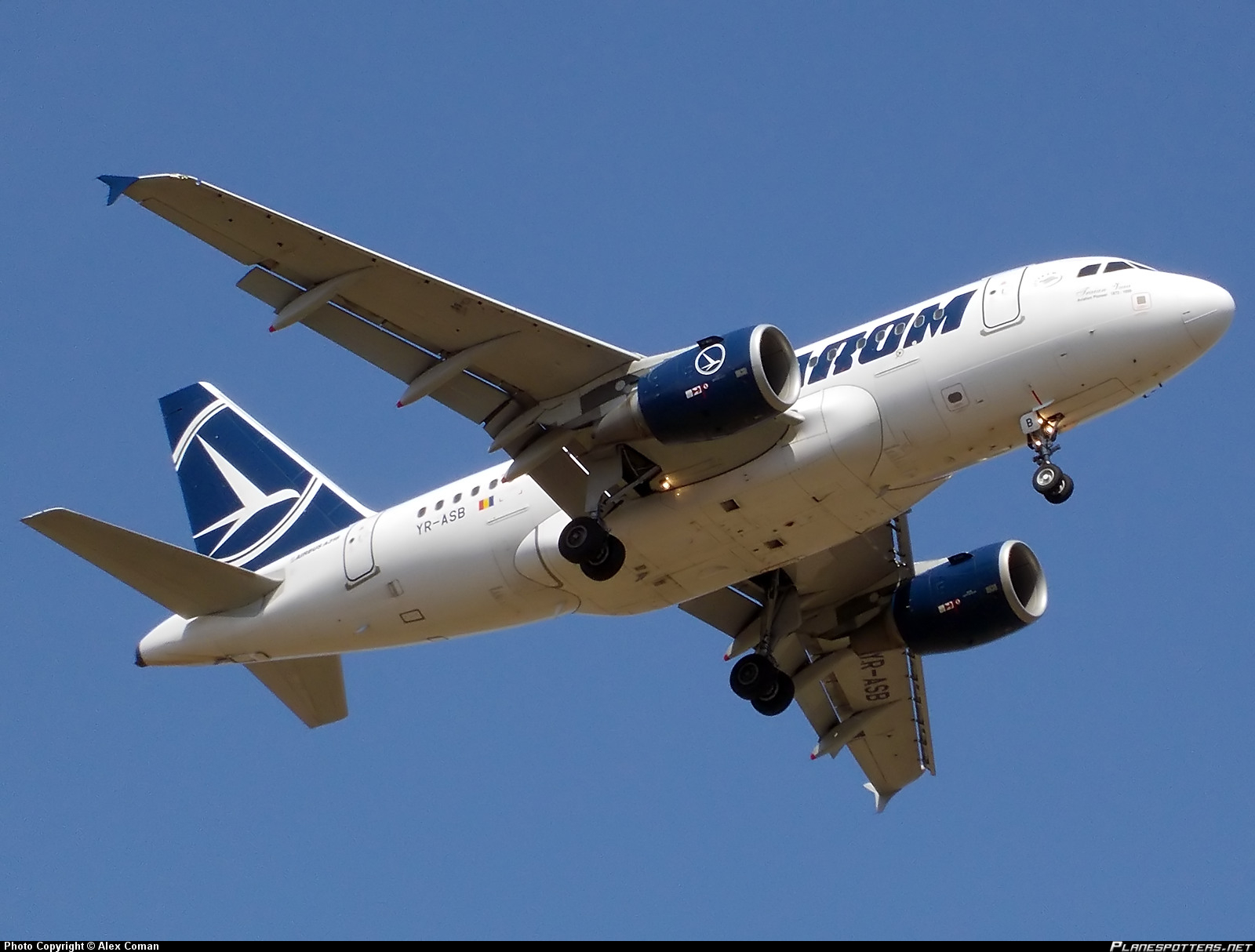 planepictures: Airbus A318
