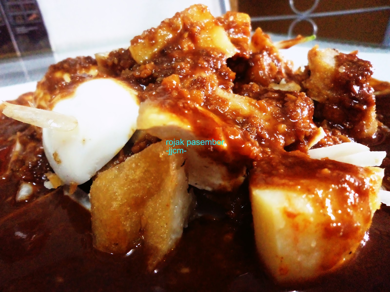 intai-intai resepi: rojak pasembor