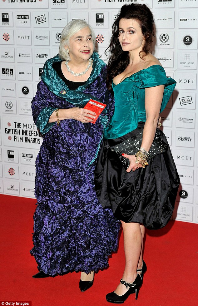 FASHION GIRLS: Style Icon: Elena Bonham Carter