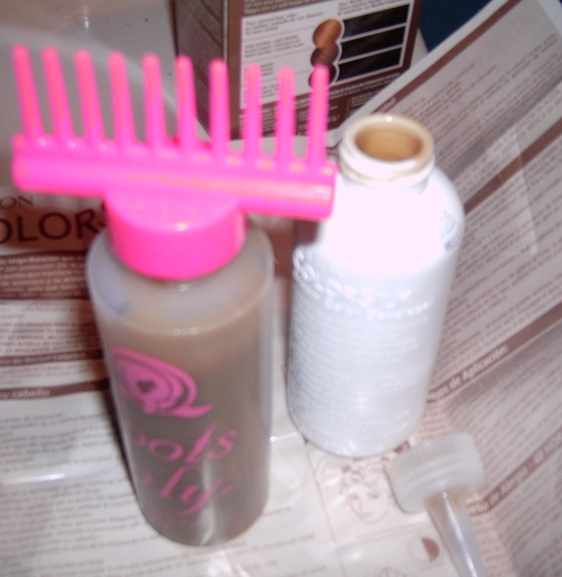 Check it Out! with Dawn: Product Review: Roots Only Hair Applicator Comb