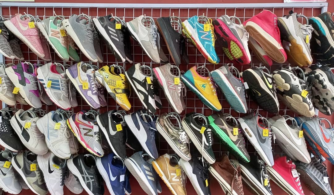 Segamat Outdoor World : Kedai Kasut Bundle di Segamat