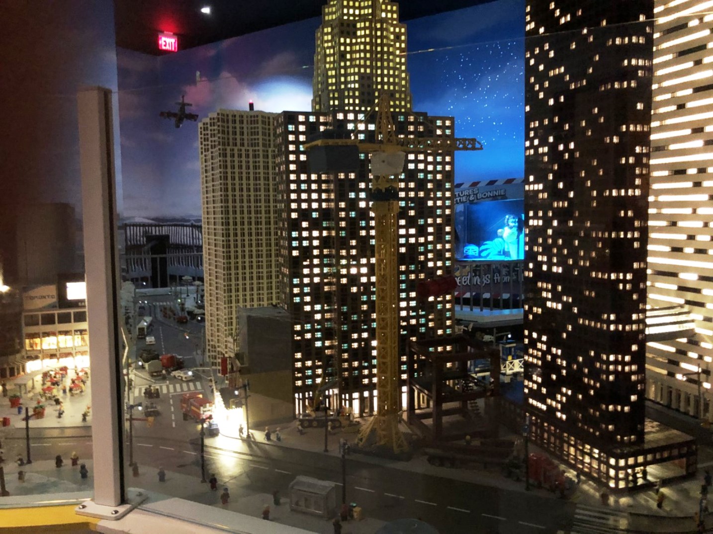 One Tank Trips: LEGO fascination reflected at Toronto Discovery Centre ...