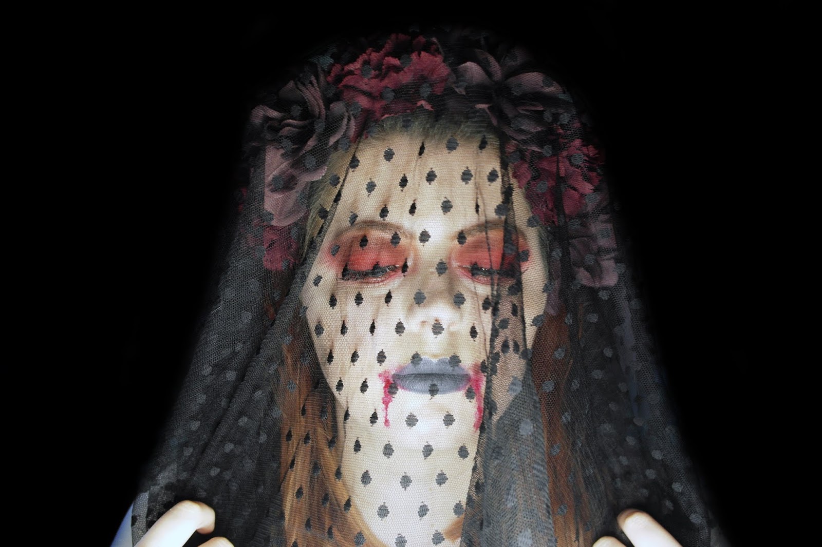 10 Days of Halloween 2018 - Vampire Bride Makeup & Outfit Ideas - Studs ...