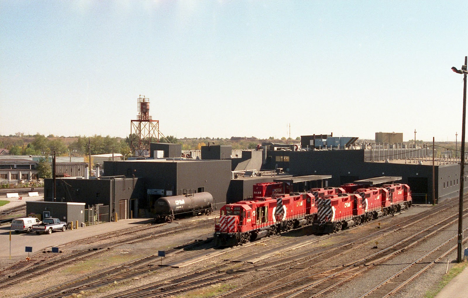 PDX Railfan Photos: Calgary's Alyth Yard