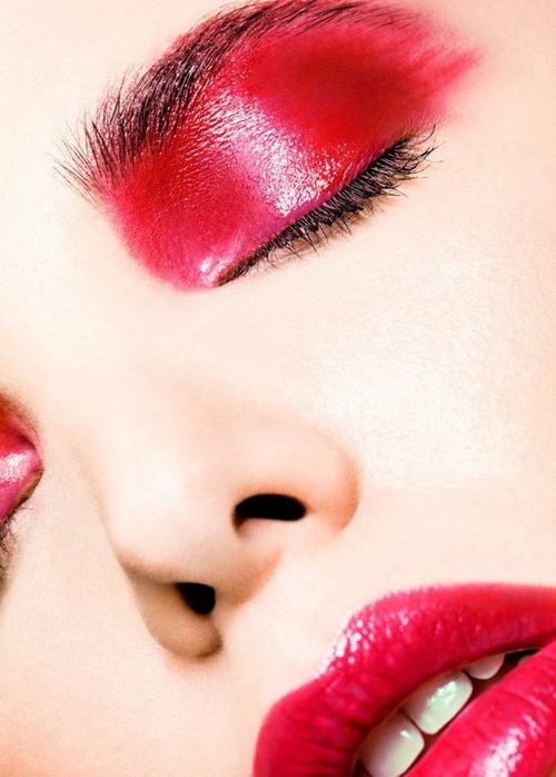 Intense pink red make up | Just a Pretty Makeup