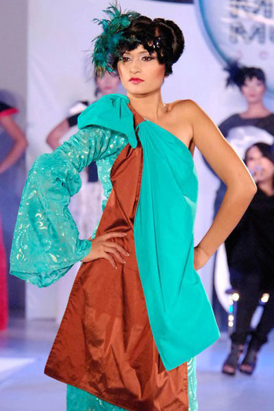 Mega Model Season 2 - Photos