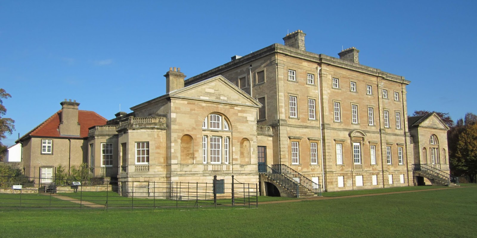 Walking The Peak: Warmsworth, Cusworth Hall, Bentley, and Highfields