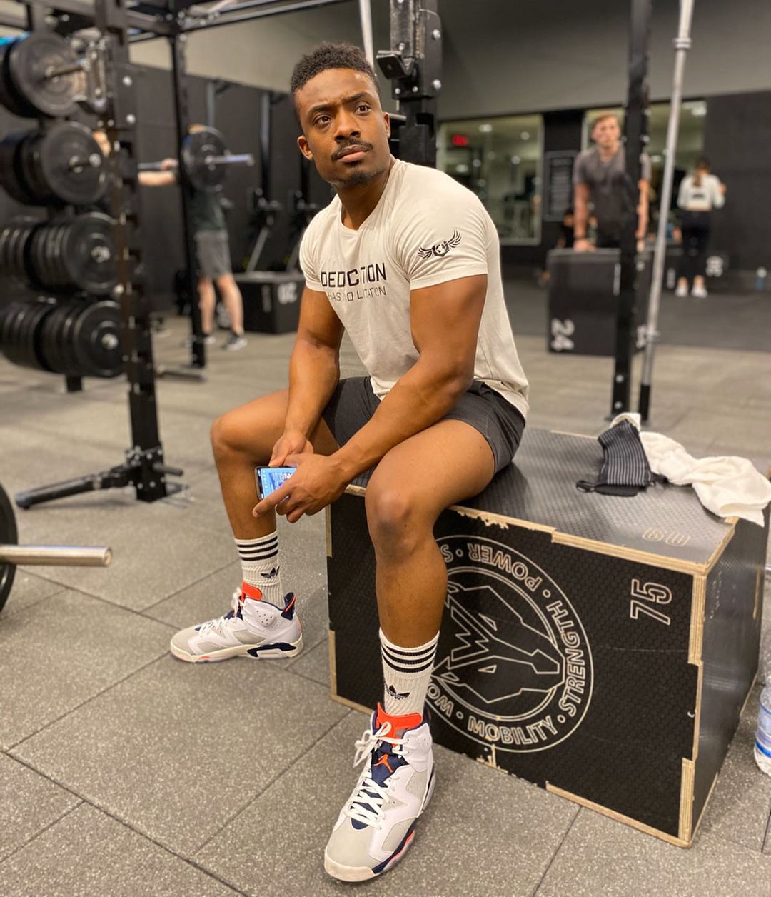 Wikipedia, Profile : Who is Charles Mance?