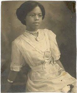 MUJERES QUE HACEN LA HISTORIA - BREVES BIOGRAFIAS: Siglo XIX - Clara ...