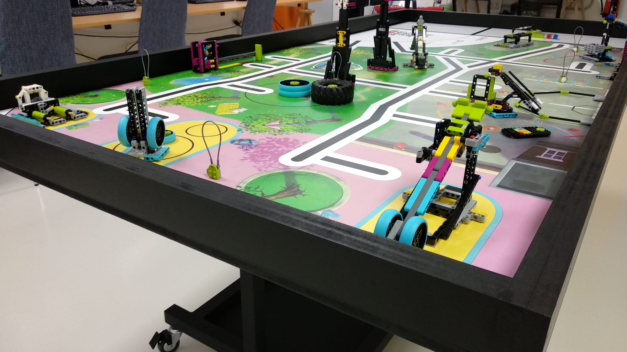 Robotix Canarias: ALDEATRÓN ROBOTIX FLL REPLAY (2020-21)