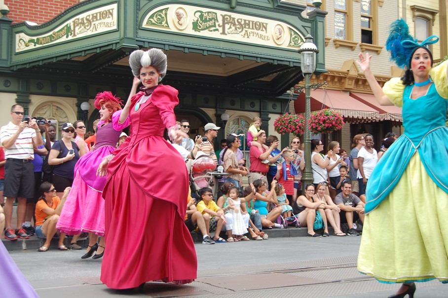 Airing My Laundry, One Post At A Time...: Things That Annoy Me Thursday ...