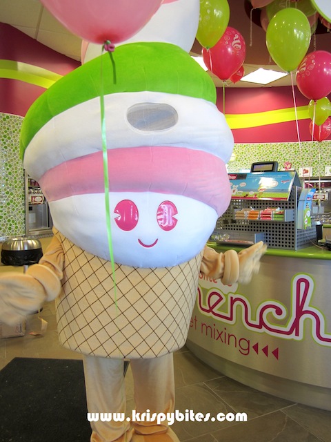 Menchie's (Garneau) - Grand Opening - Krispy Bites