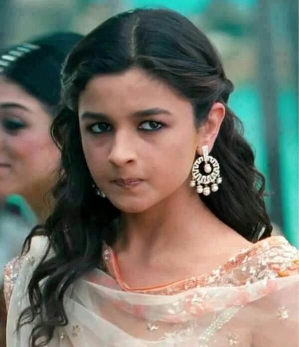 Aalia Bhatt Angry Expression