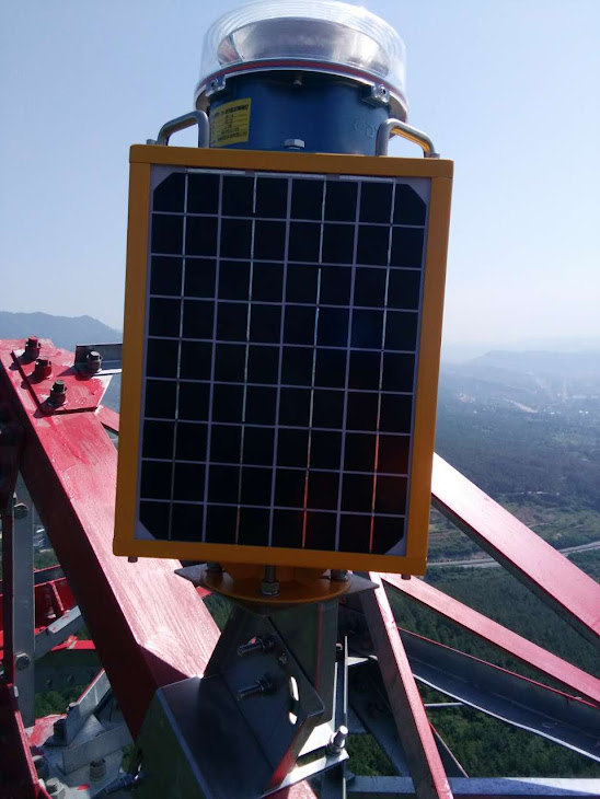 Aircraft warning light system /AWL on transmission tower