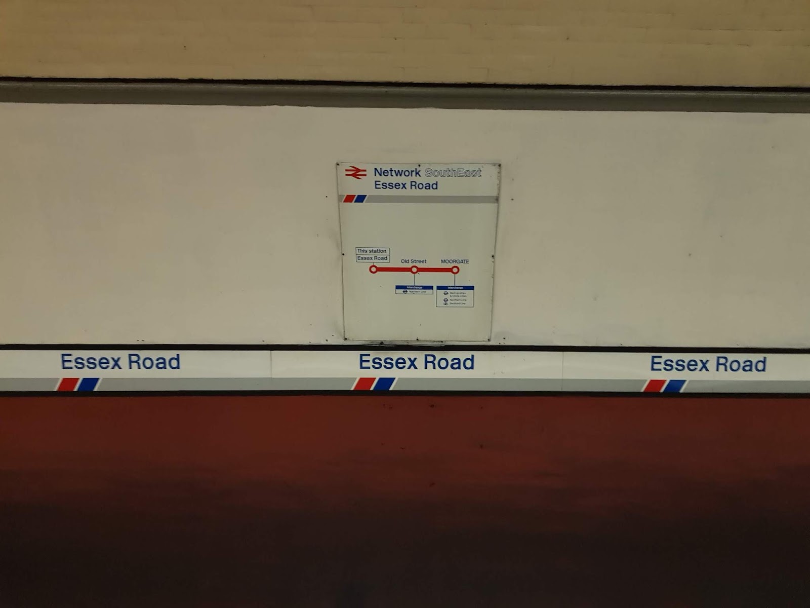 London's Forgotten Underground: The Northern City Line (Part 1 of 2)