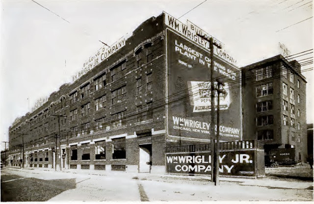 Towns and Nature: Chicago, IL: 1933-95 Wrigley Gum Factory and Wrigley ...