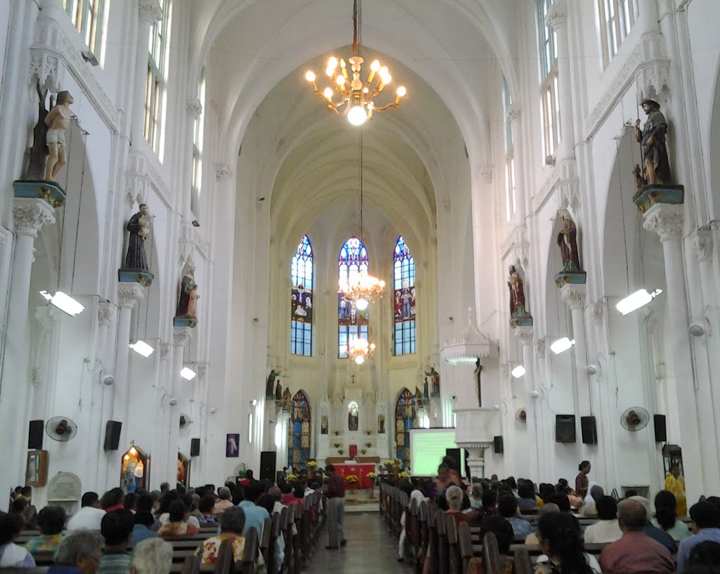 Gloria Church built by the Portuguese colonists, Mumbai