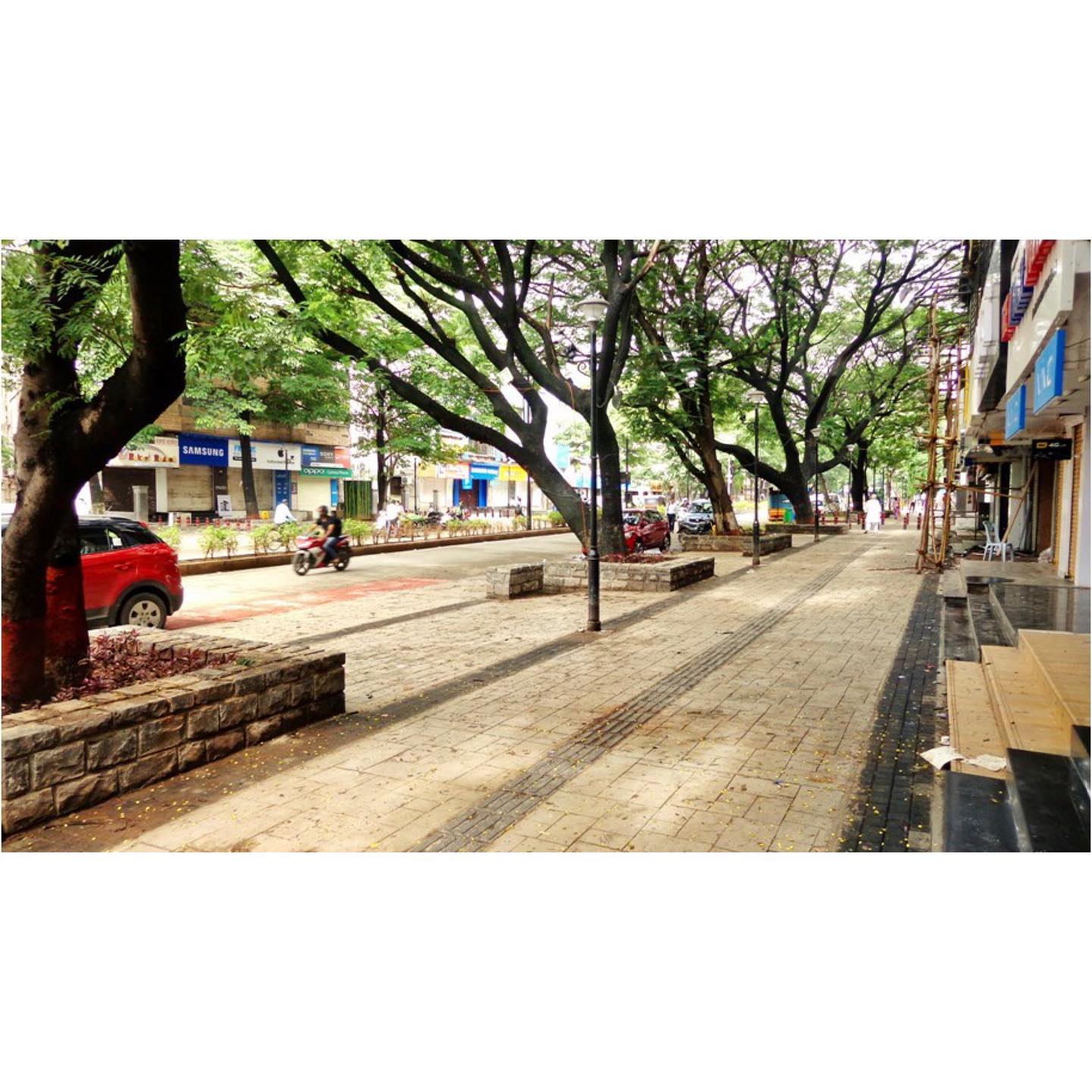 Prasanna Desai Architects: Pune Smart City : Street Redesign Project