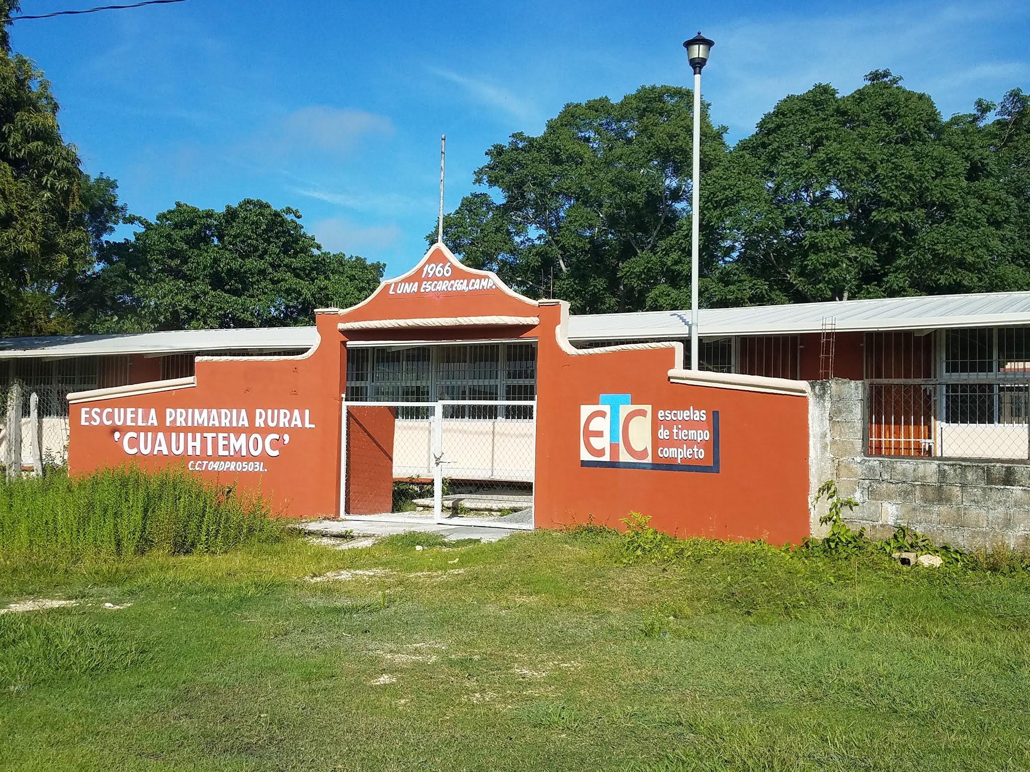 Escuela primaria rural Cuauhtemoc ~ Escarcega