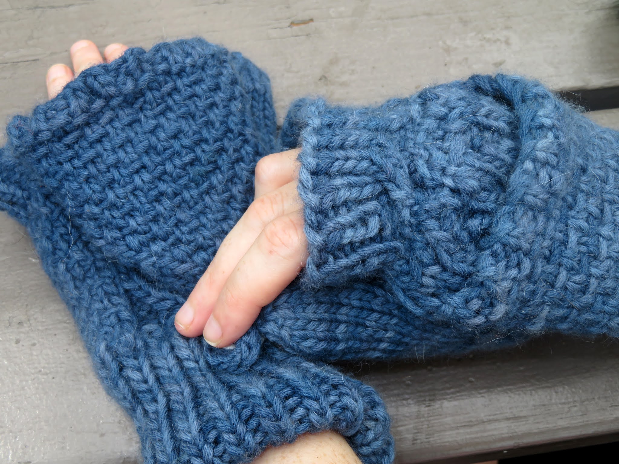 Pattern Release: Convertible Mittens