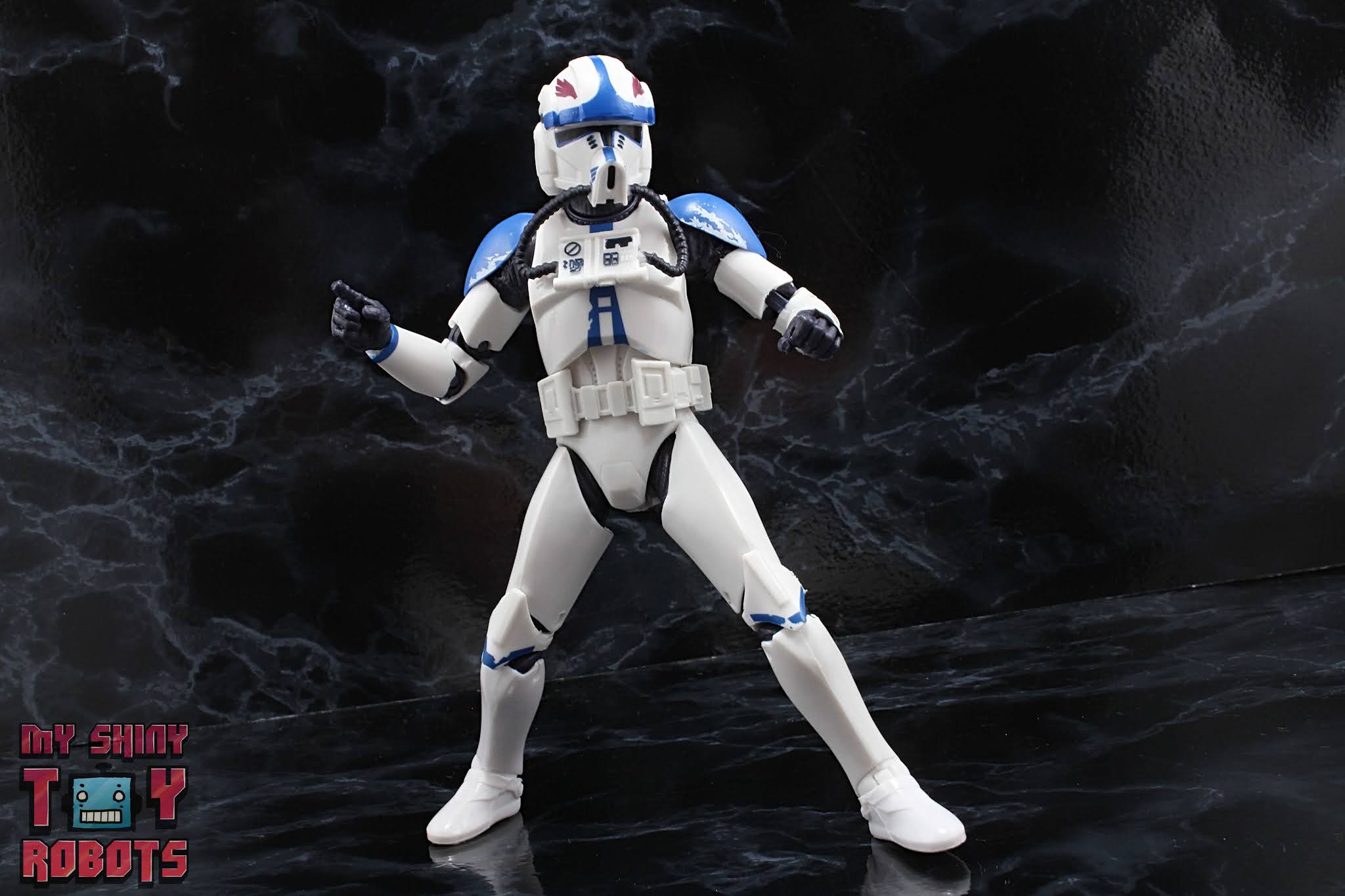 My Shiny Toy Robots: Toybox REVIEW: Star Wars Black Series Clone Pilot Hawk