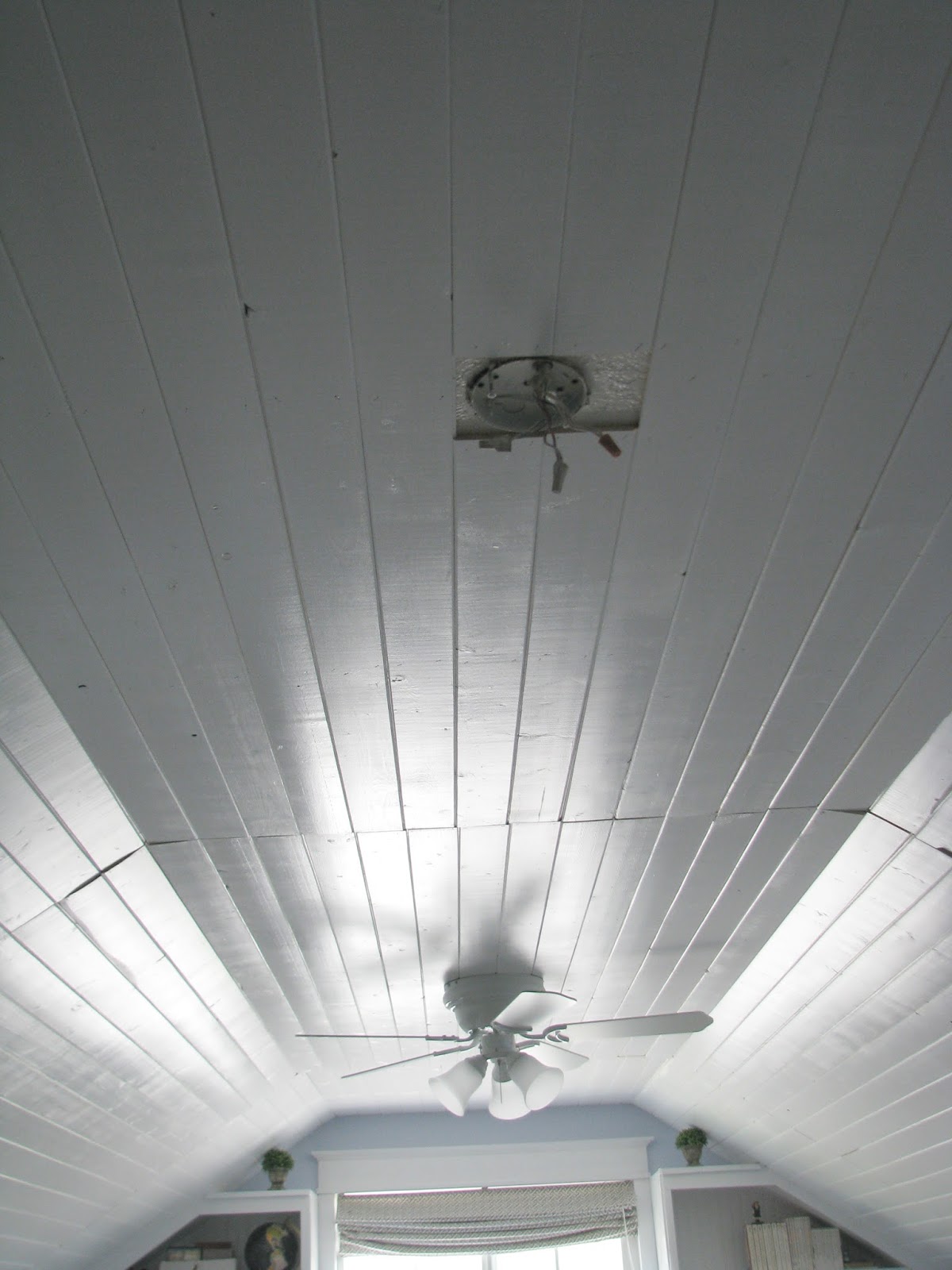 My So-Called DIY Blog: DIY Faux Beams and Planking on Bonus Room Ceiling