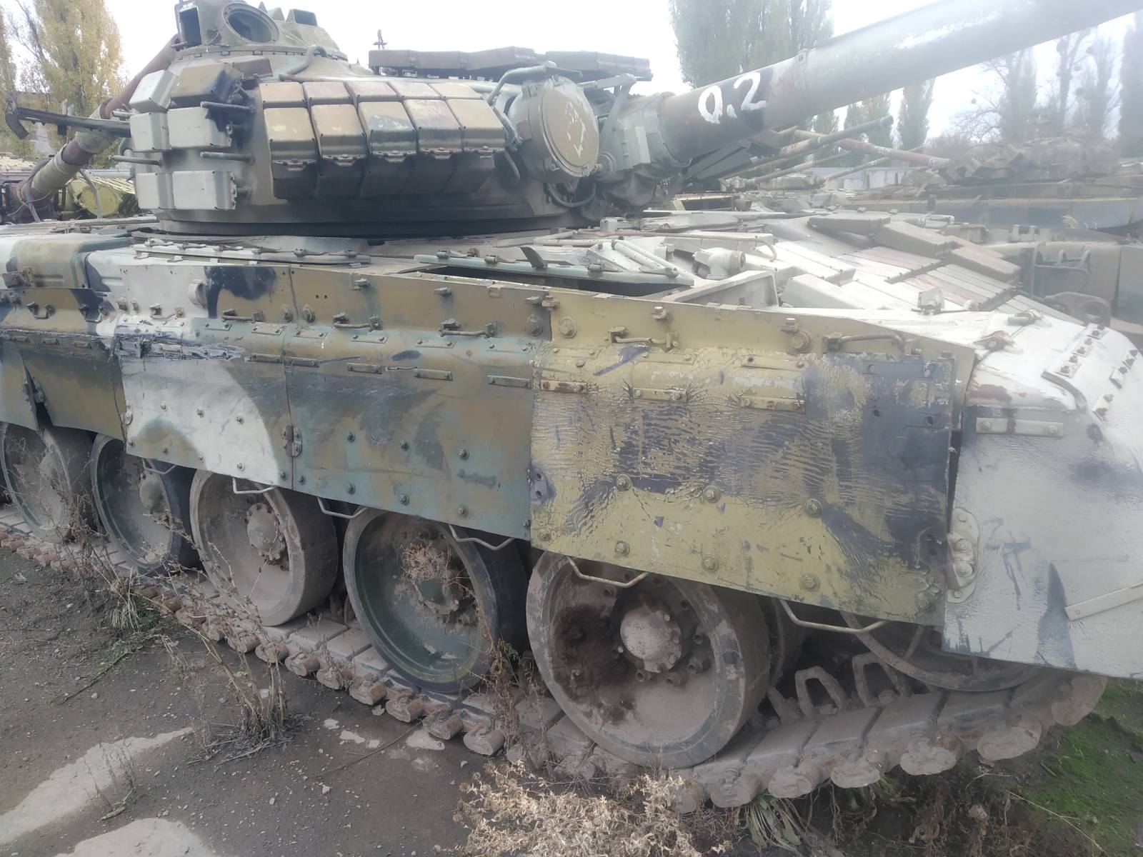 The Dead District: Very rare T-80UD with Kontakt-1 ERA.